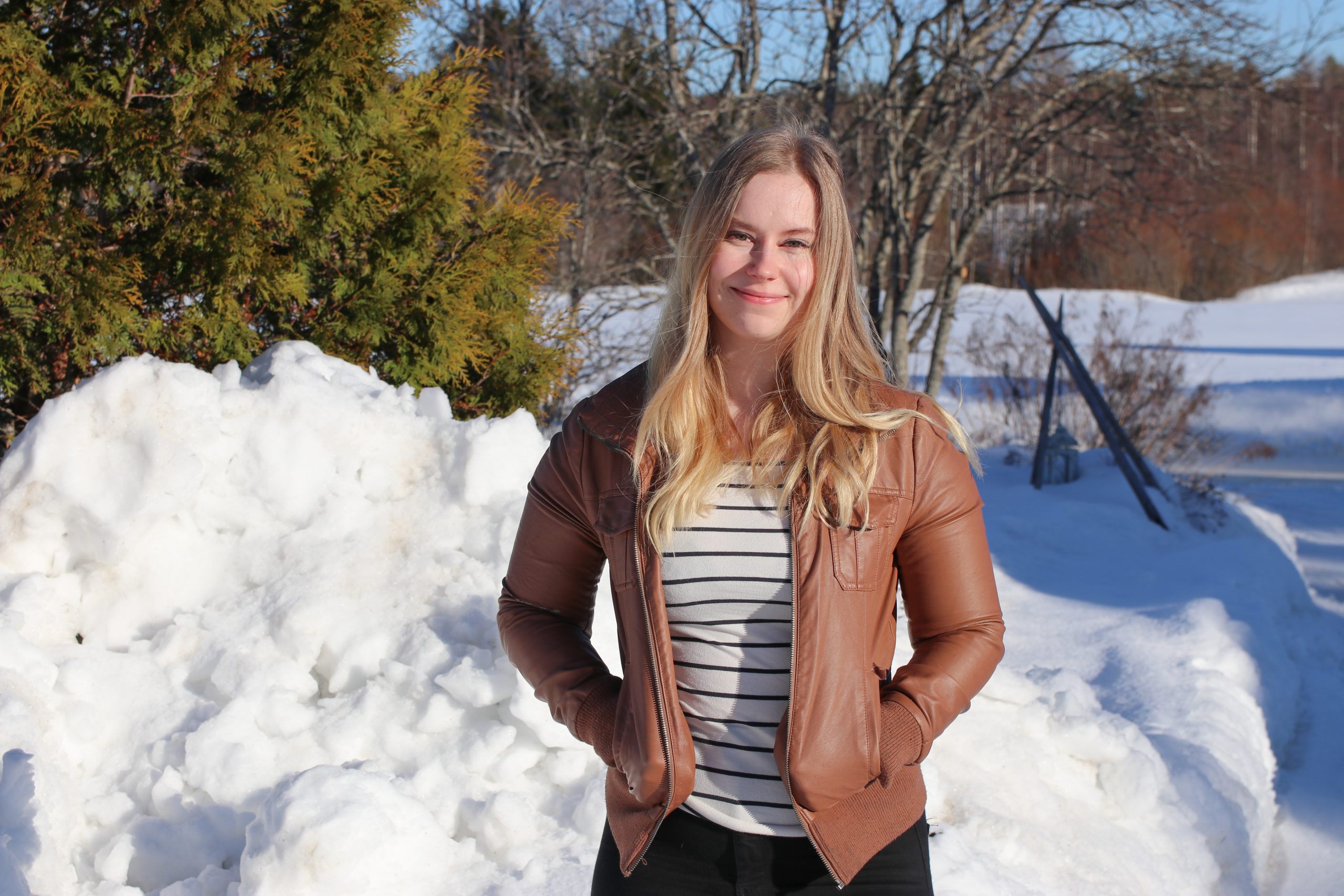 Insinööriopintoja ja tankotanssia – Janina rikkoo ennakkoluuloja ...