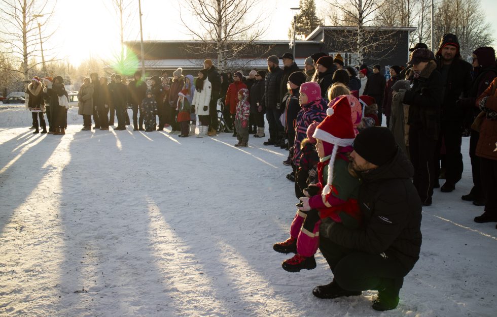 Joulunavaus oli yhteistyön summa – katso kuvagalleria! - Pyhäjärven Sanomat