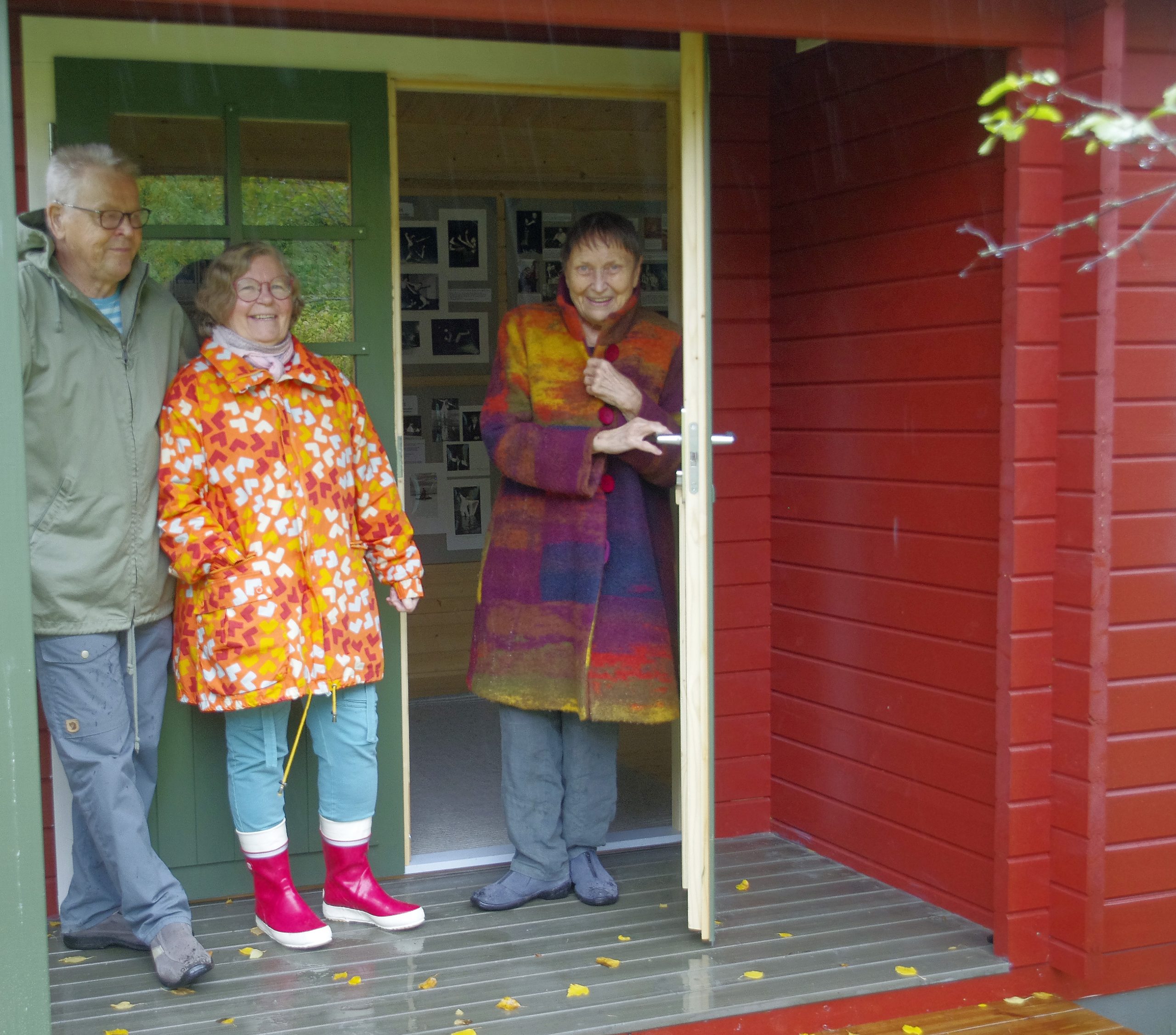 Iloiset terveiset Tanssin Talosta – tosin surureunuksin - Pyhäjärven ...